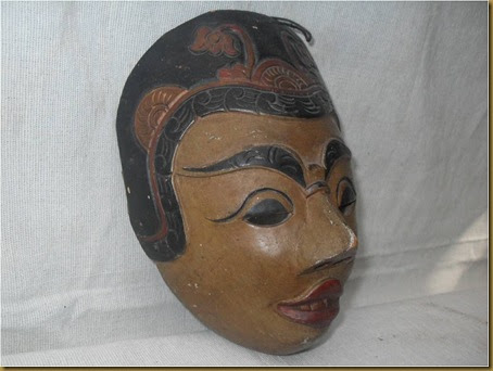 KOLEKSI BARANG ANTIK: Topeng Kayu Kuno (2) (terjual)